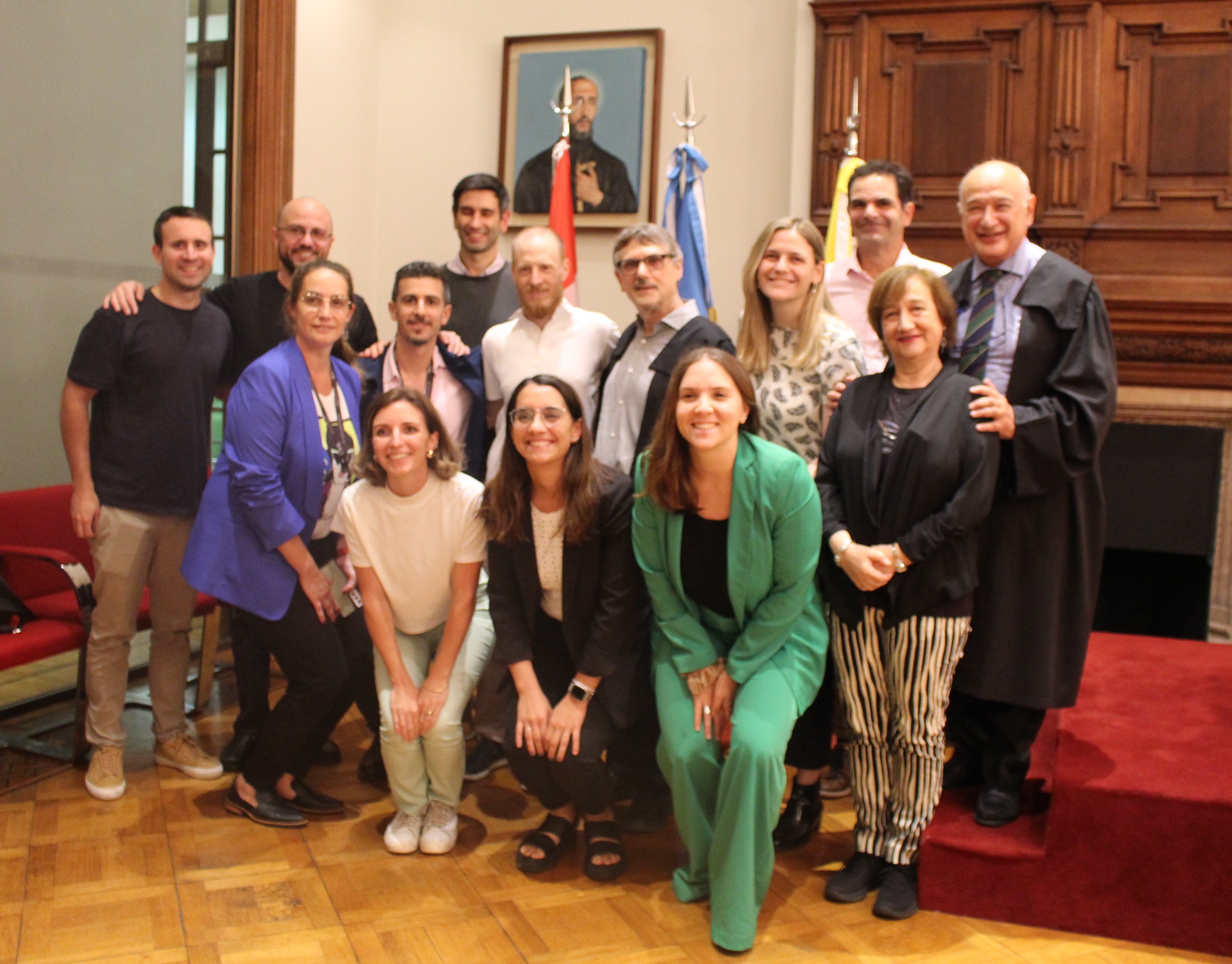 Acto de Nombramiento del Dr. Gordon Henry Guyatt como "Profesor Honoris ...