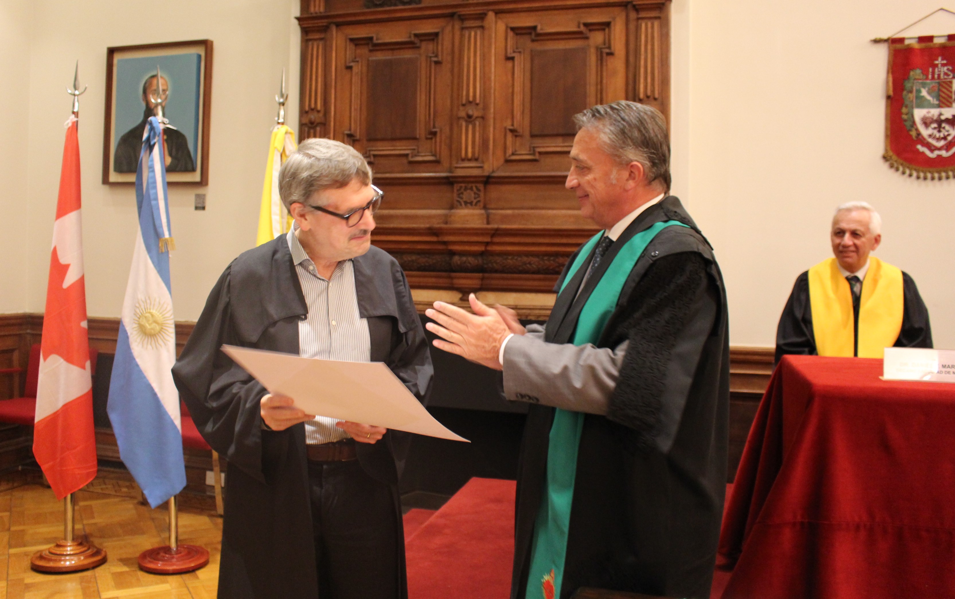 Acto de Nombramiento del Dr. Gordon Henry Guyatt como "Profesor Honoris ...