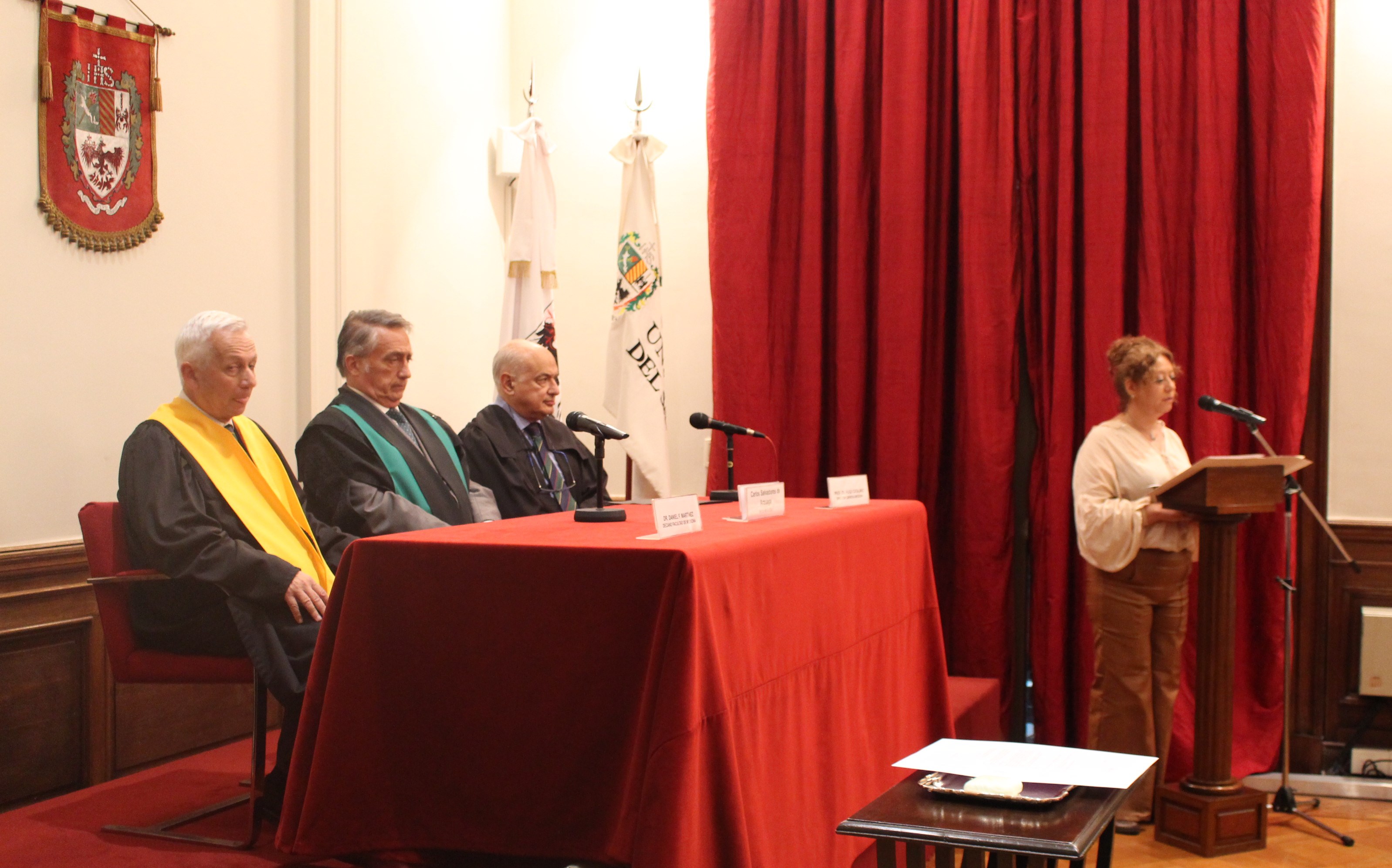 Acto de Nombramiento del Dr. Gordon Henry Guyatt como "Profesor Honoris ...