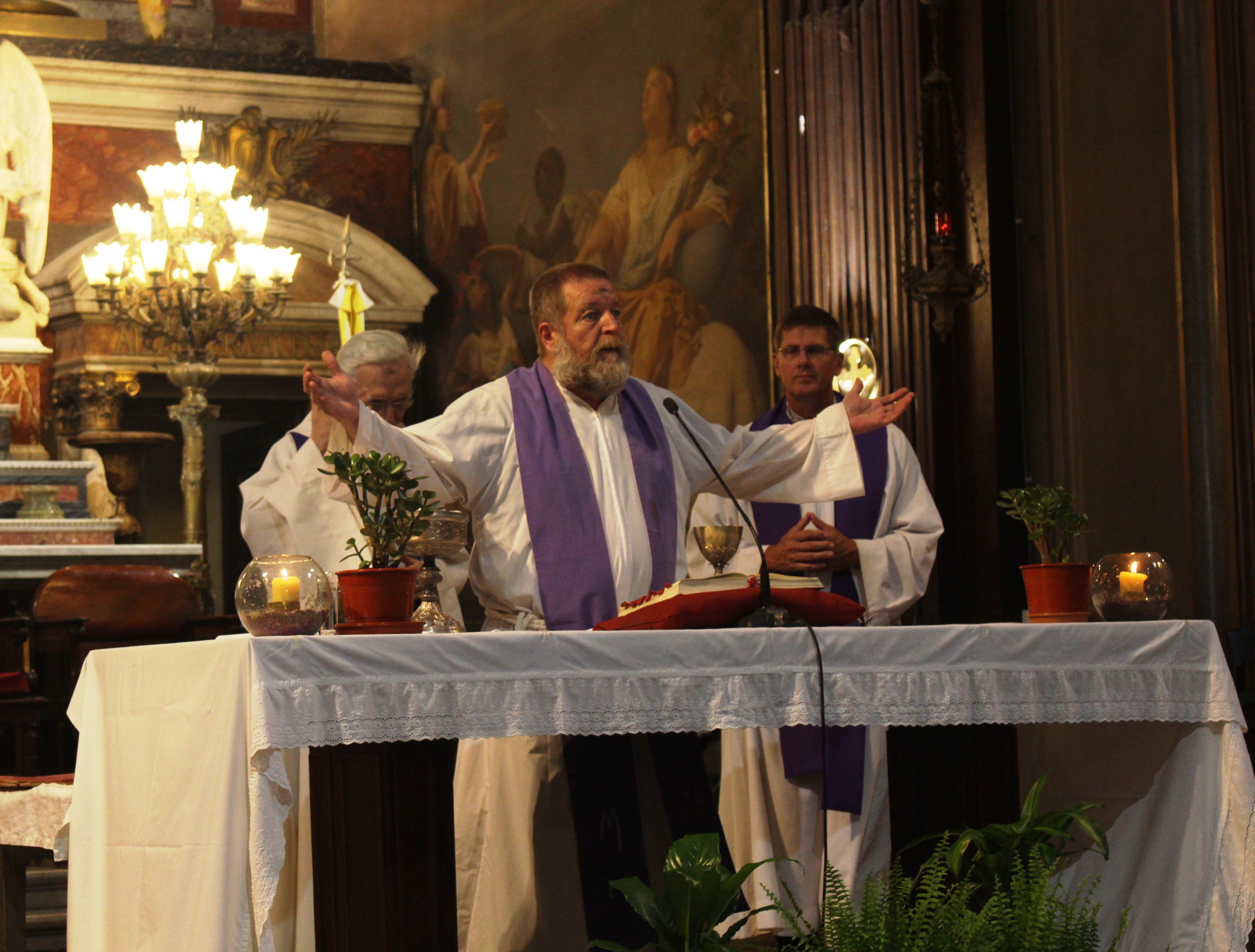 Celebración en la Iglesia del Salvador de la Santa Misa de Inicio del ...